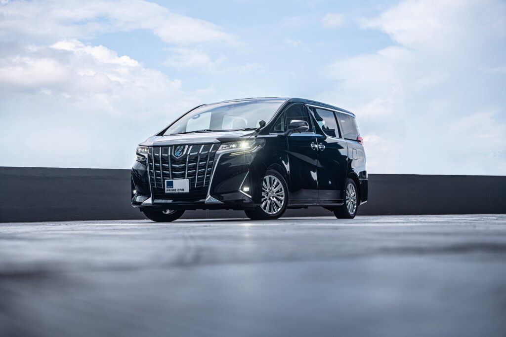 Toyota Alphard 2.5A X 8-Seater - Prime Car Traders